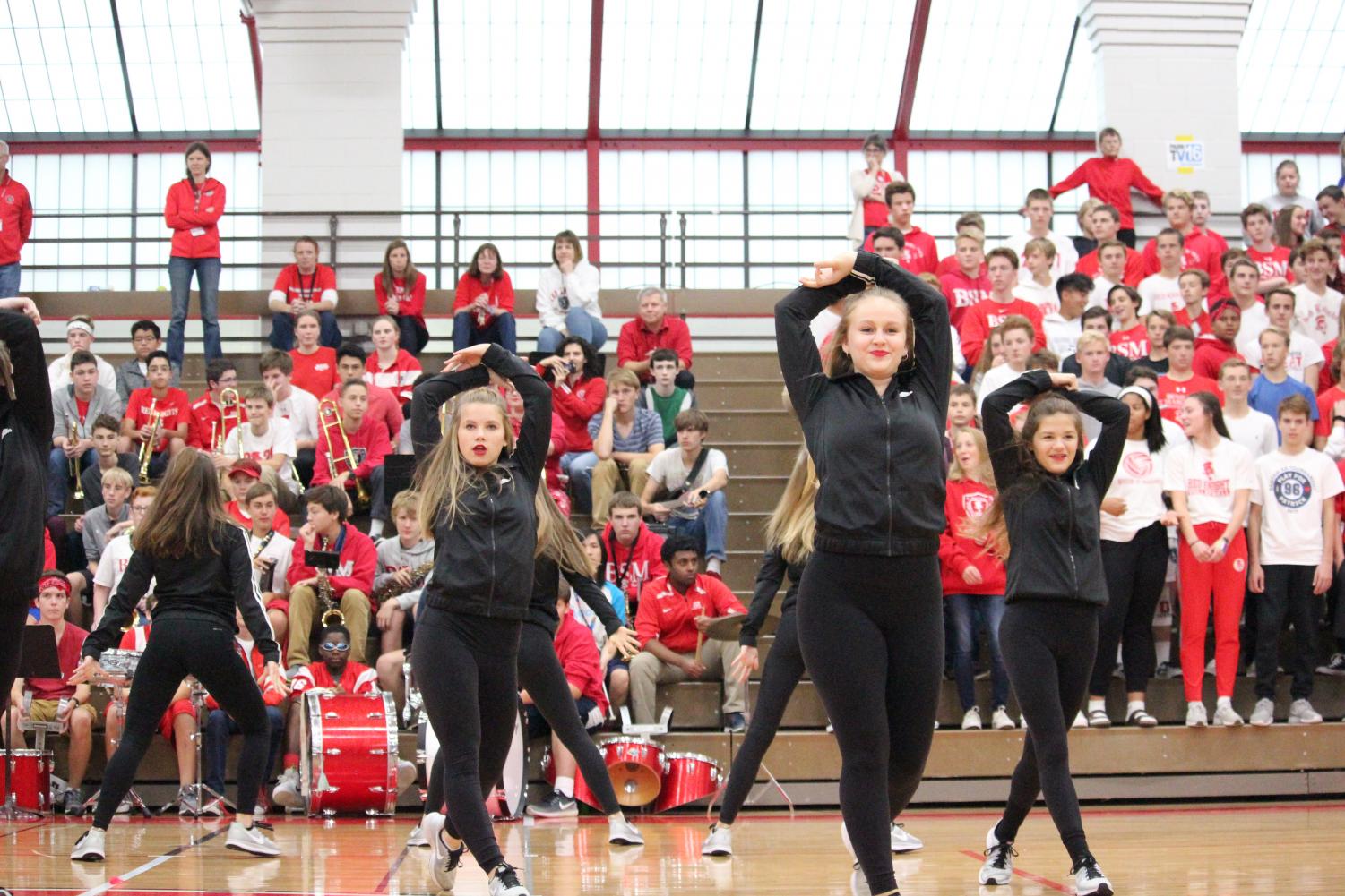 BSM dance team ready for another strong season – Knight Errant